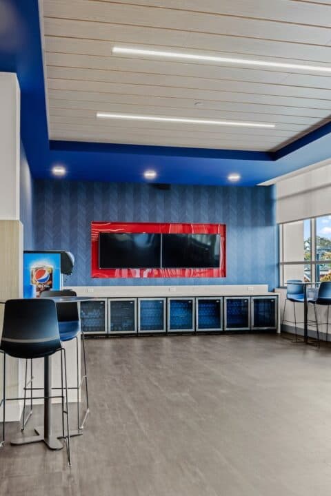 Vince Gill Room Of The Curb Event Center - Tate Ornamental